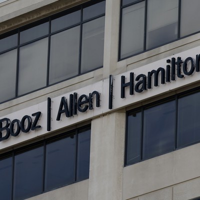 Booz Allen plans 7% workforce cut - Washington Technology